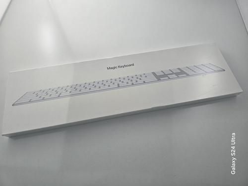Apple Magic Keyboard with Numeric Keypad A1843 | eBay