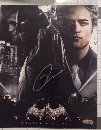Robert Pattinson The Batman Twilight Signed Autographed 8x10 Photo COA ...
