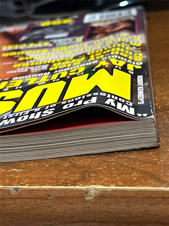 MUSCLEMAG bodybuilding muscle magazine TRISH STRATUS 12-03 | eBay