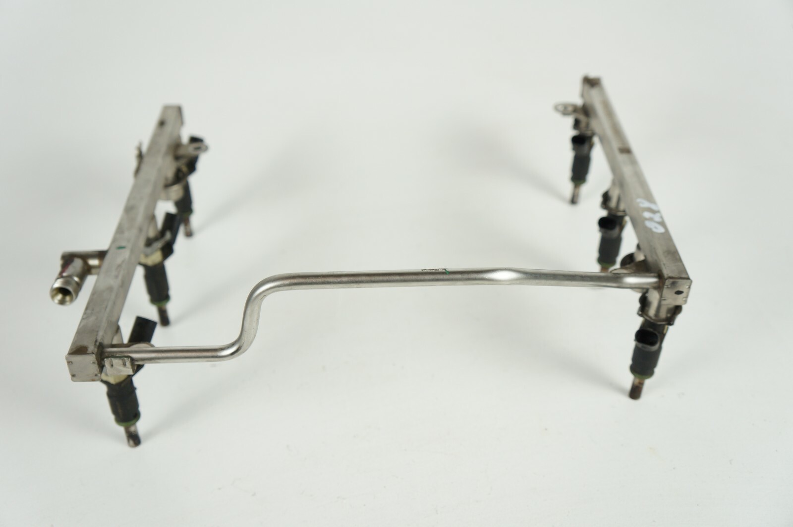 06-2011 mercedes r350 e350 ml350 clk350 m272 engine v6 fuel rail ...