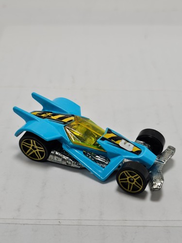 Hot Wheels Acceleracers Double Jump Duel Race Car Blue 2004 | eBay