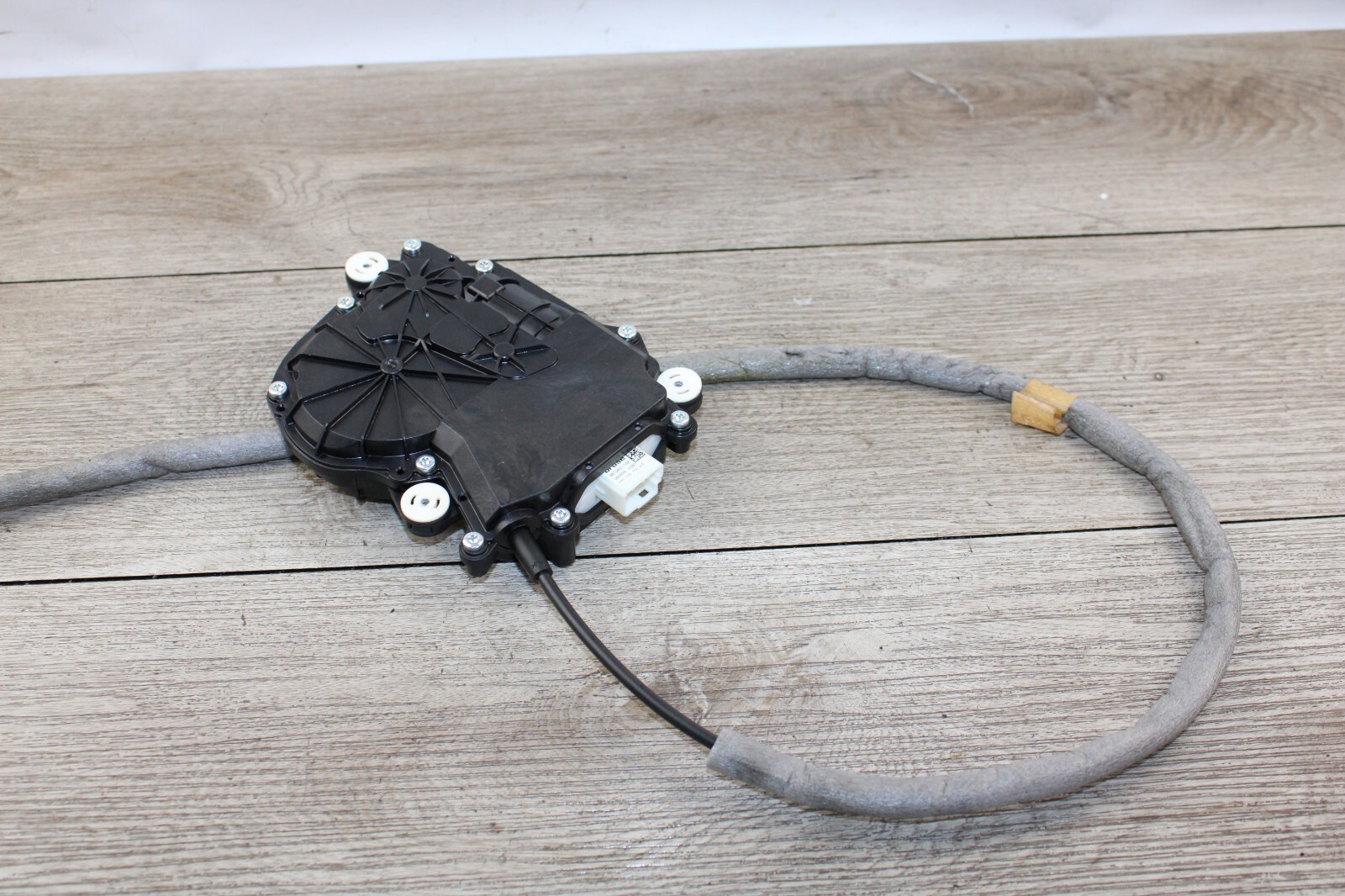 09-15 BMW F01 750I 750LI TRUNK LID POWER LOCK SOFT CLOSE ACTUATOR MOTOR ...