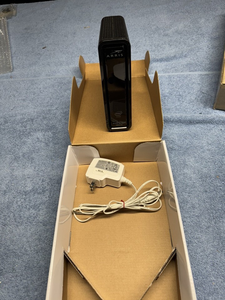 ARRIS SURFboard SBG10 DOCSIS 3.0 16 x 4 Gigabit Cable Modem & AC1600 Wi ...