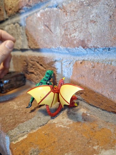 Bakugan Trox Pyrus Dragonoid 2" Mini Figure Spin Master Forever Clever ...