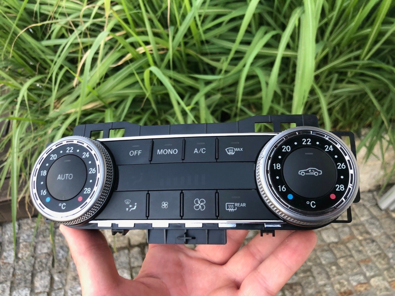 2008-2011 MERCEDES BENZ W204 C CLASS AC HEATER CLIMATE CONTROL UNIT | eBay