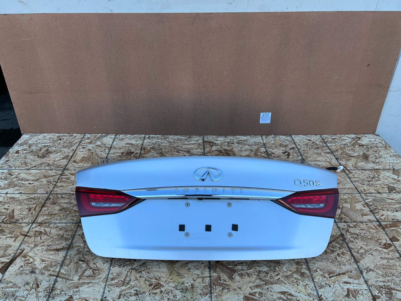 2018-2022 Infiniti Q50 Trunk Deck Lid With Lights & Trim Assembly ...