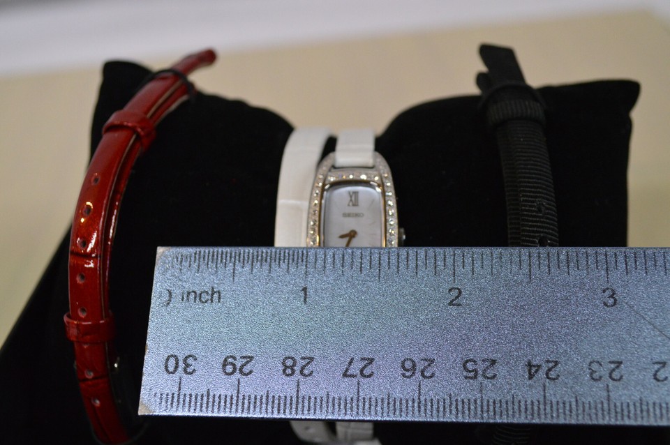 *BRAND NEW* Seiko Women's Solar White Leather Interchangeable Strap ...
