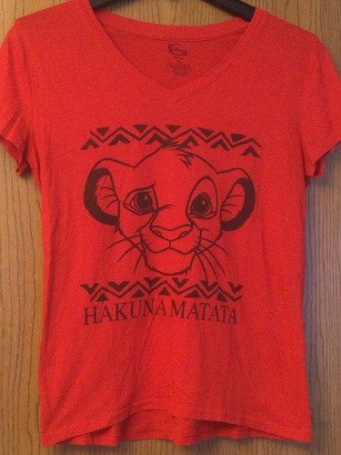 Hakuna Matata - Young Simba - The Lion King” - Red - … - Gem