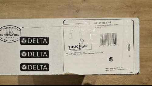 Delta 9113T-BL-DST Essa Touch2O Pull-Down Kitchen Faucet in Matte Black ...