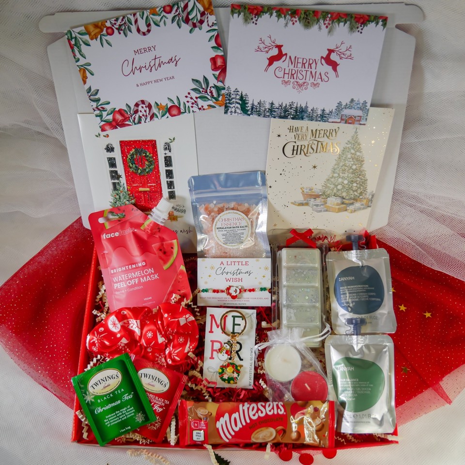 Christmas Pamper Hamper, Ladies Secret Santa Gift, Festive Gift Set For ...