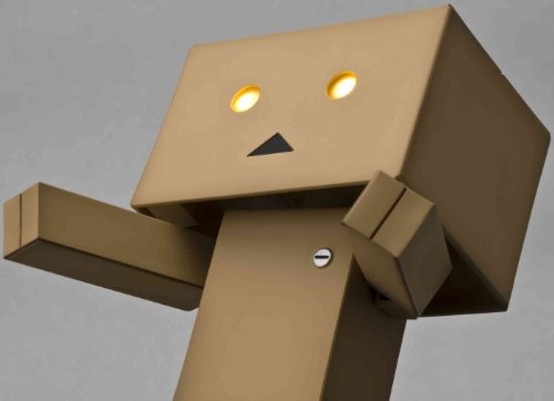 Yotsubato Revoltech Danbo Action Figure Kaiyodo Japan Carboard Toy Gift ...