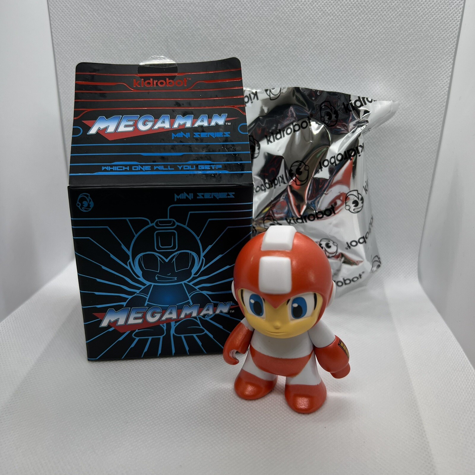 Kidrobot MEGAMAN Mini Series 3" Mega Man Red/Orange CAPCOM 1/20 Rare | eBay