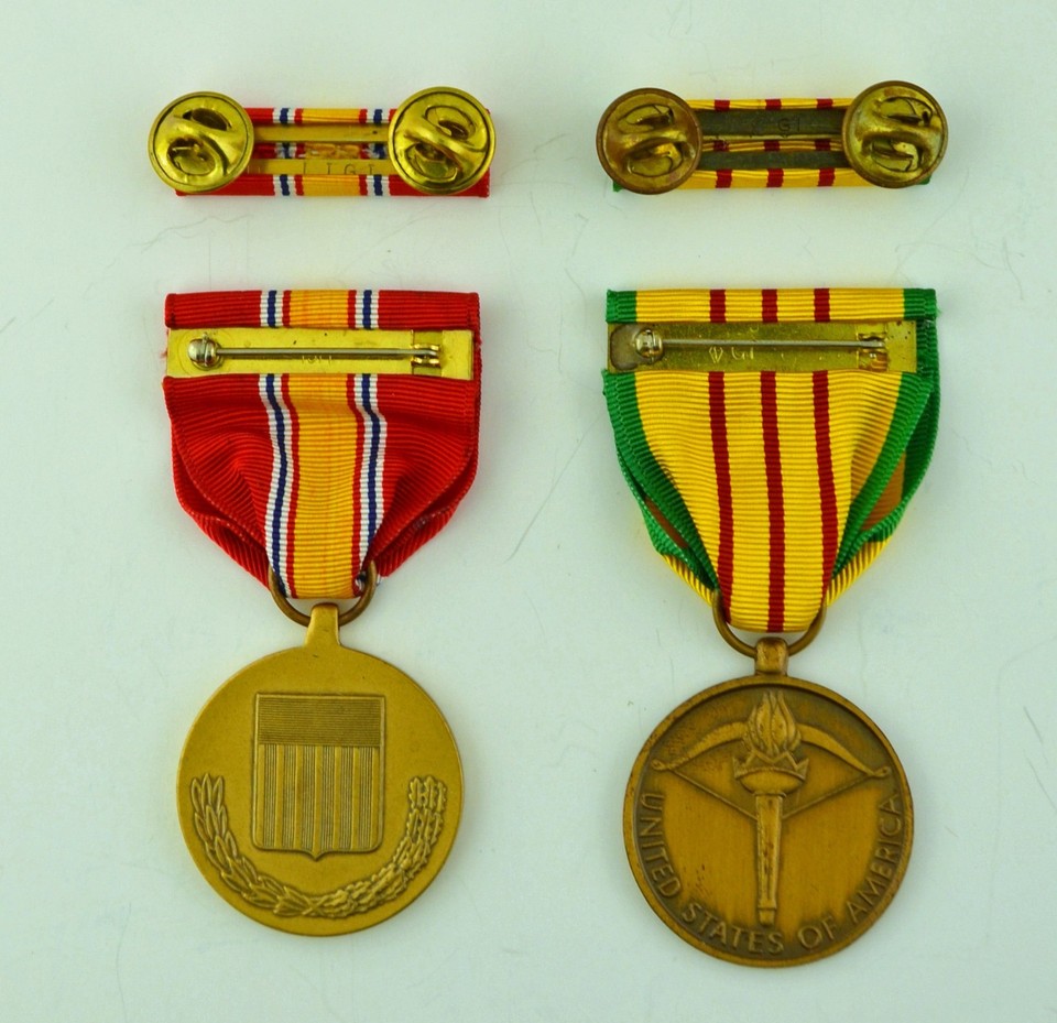 Original GI Issue Vietnam Service Medal and National Defense Service ...