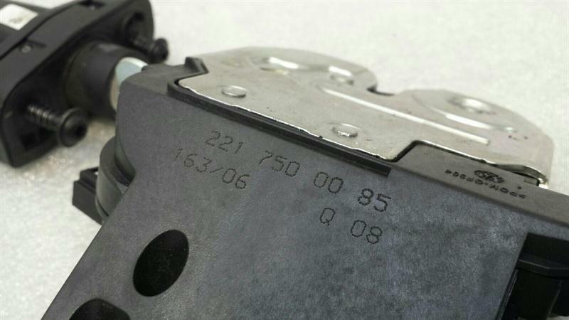 MERCEDES S-class W221 W216 Boot lock A2217500085 Heckklappe Schloss ...