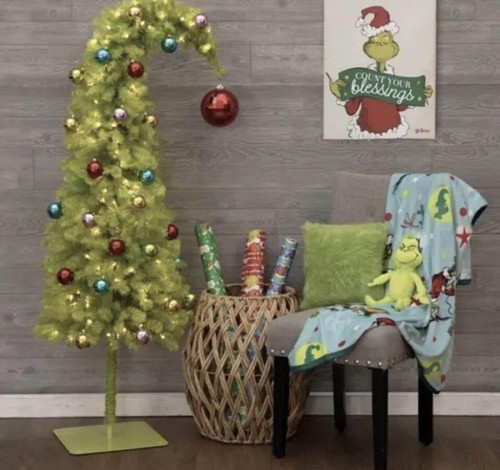 HOBBY LOBBY 2024 THE GRINCH Christmas Tree 5ft Pre-Lit (BRAND NEW IN ...