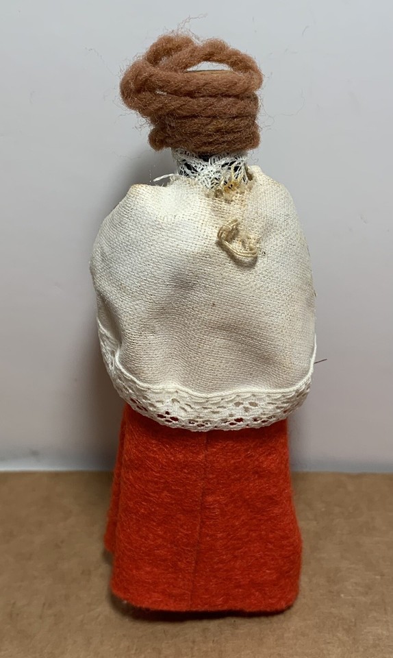 2 VTG Handcrafted Clothes Pin Doll Ornaments, Woman w/Broom & Singer ...