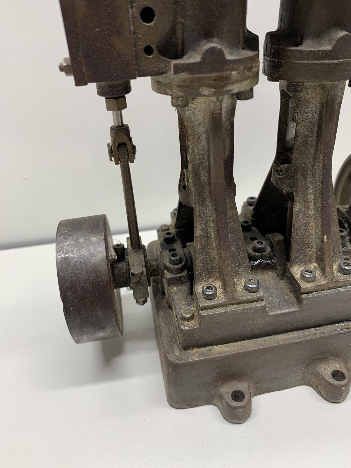 Stuart D10 Vertical Model Steam Engine Hit Miss Toy Magneto Oiler ...