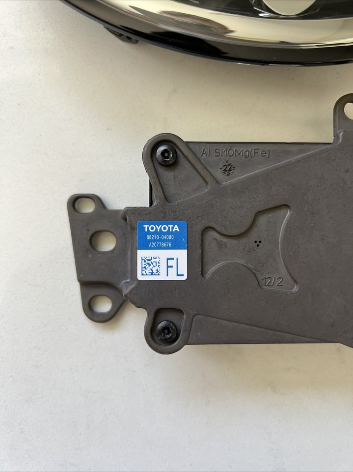 Toyota Tacoma Cruise Control Distance Radar Sensor Front Grill Emblem ...