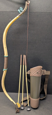 Disney Store Exclusive Brave Merida Bow & Quiver Toy Archery Set w ...