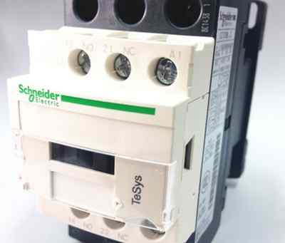 NEW IN BOX Schneider Contactor LC1D38...C free shipping | eBay