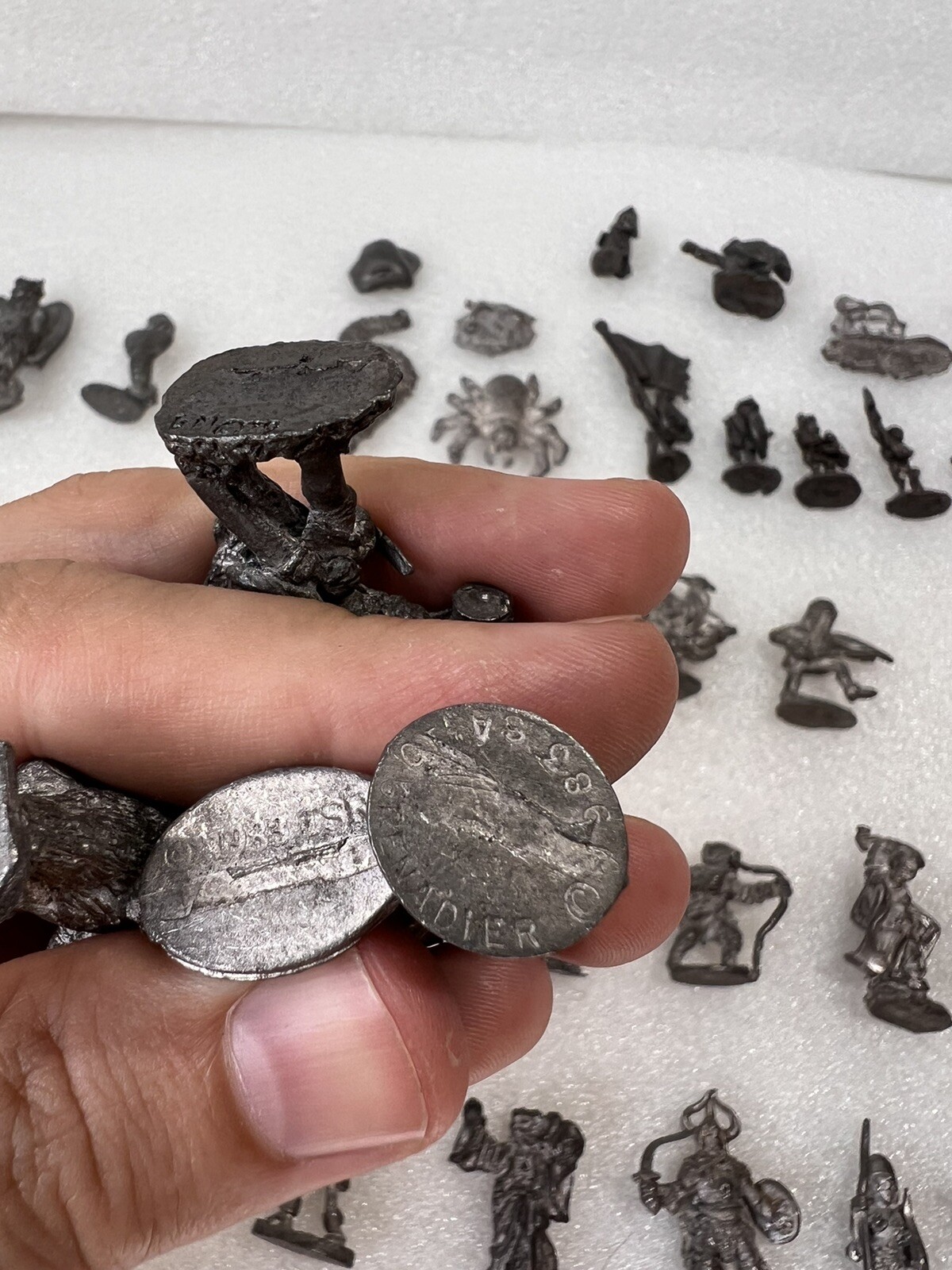 Vintage Lot of 75 D&D Miniatures GM TSR GRENADIER MODELS MISCELLANEOUS ...