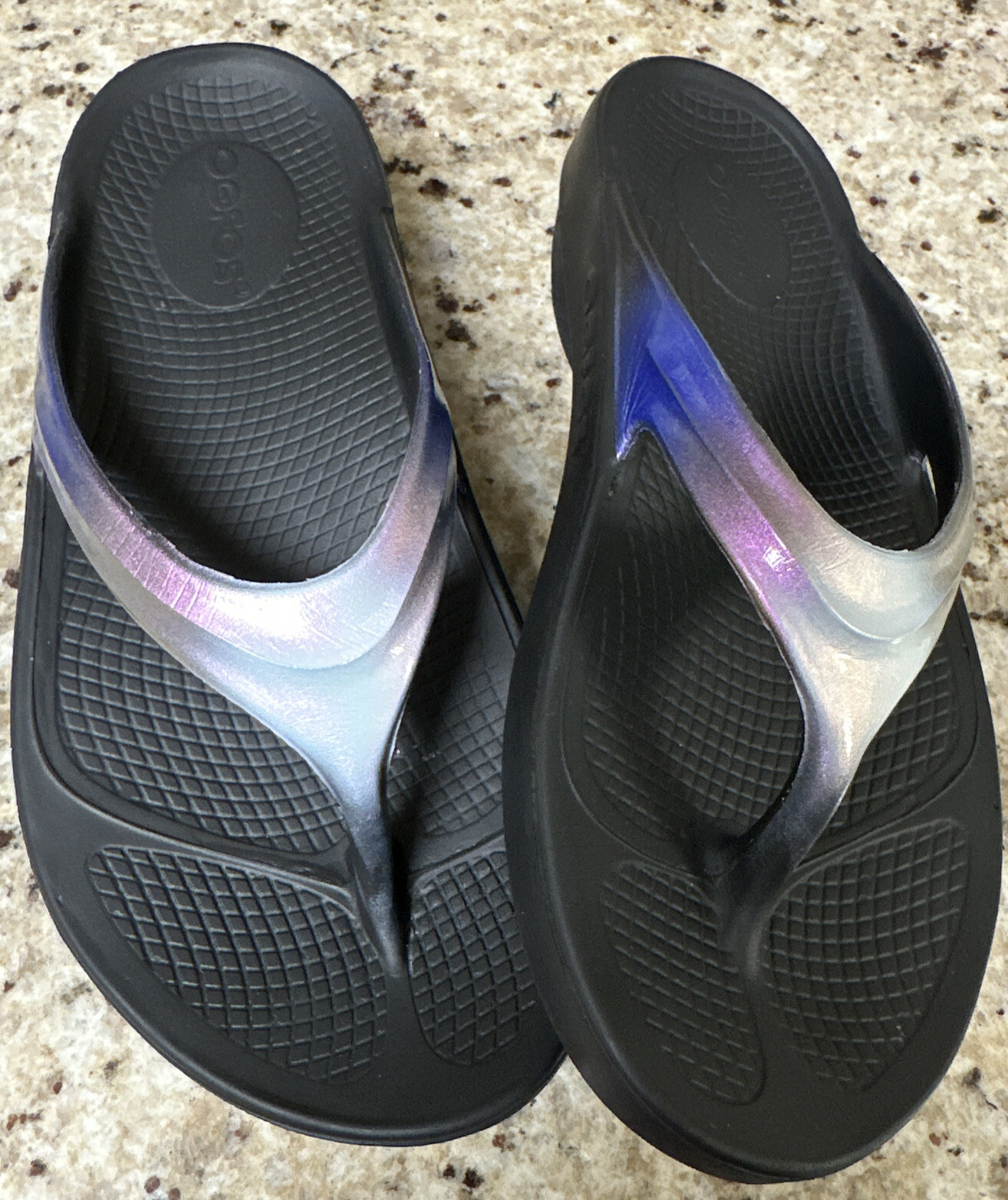 OOFOS OOlala Luxe Thong Women's Calypso Size W6 Eu 37 | eBay