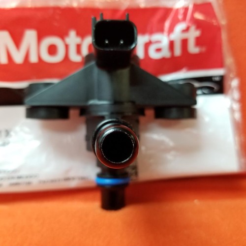 Motorcraft CX-2349 or CX2626 Fuel Vapor Canister Purge Valve 9U5Z9H ...