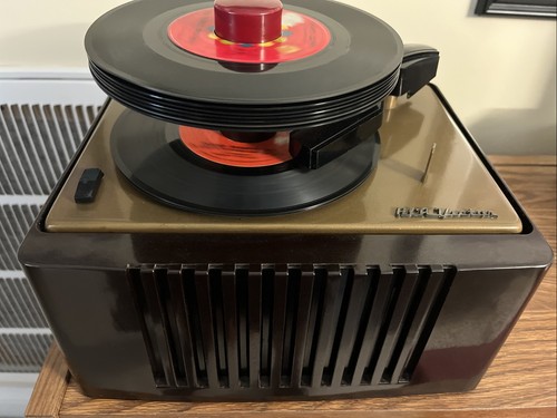Vintage RCA Victor Victrola Bakelite 45 Record Player 45EY2-Repaired ...