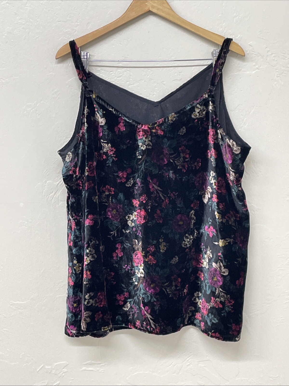 Torrid Womens Velvet Floral Cami Tank Top Size 3 3X Black Sophie ...