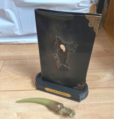 Harry Potter The Noble Collection Basilisk Fang and Tom Riddle's Diary ...