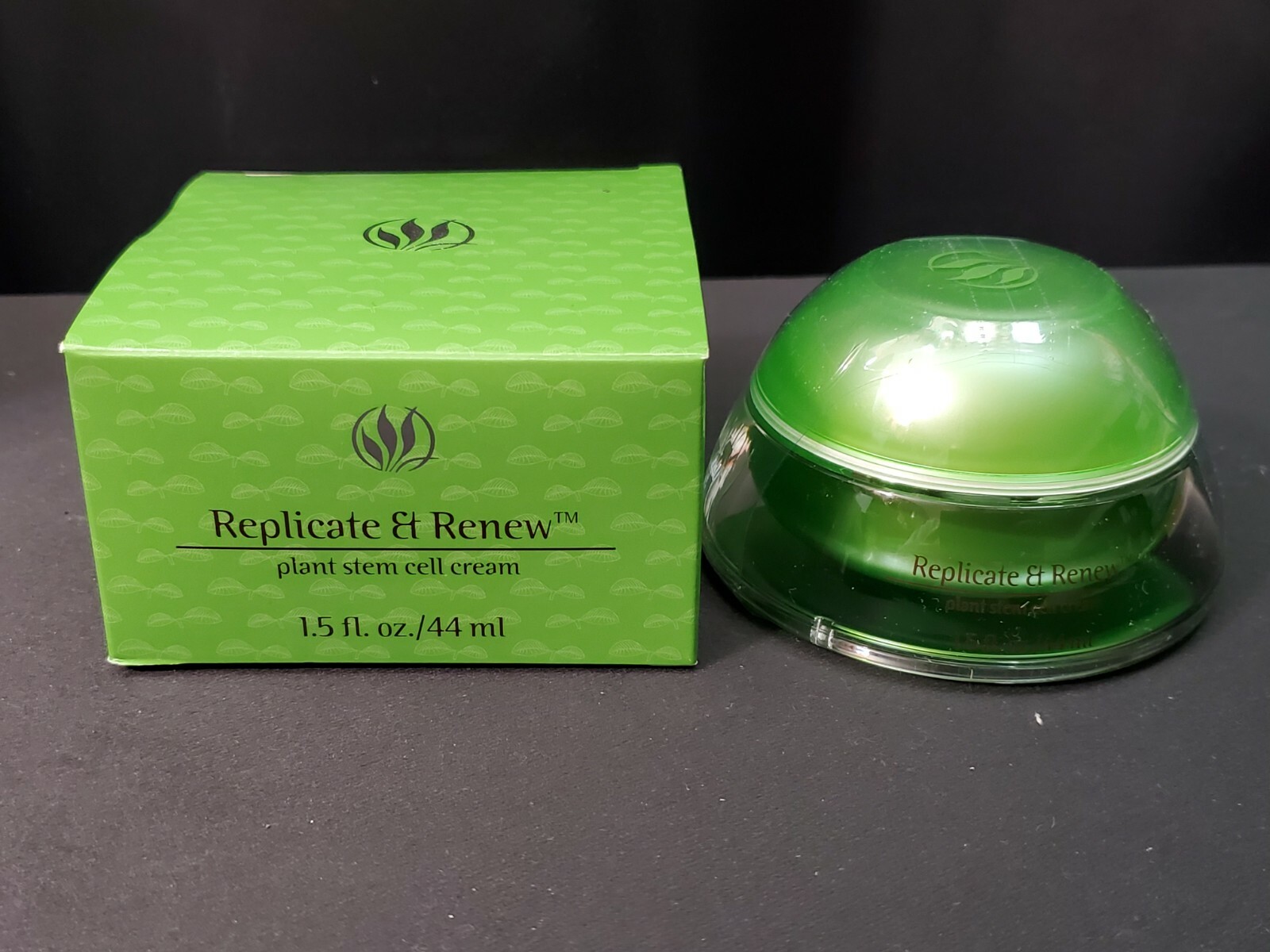 NEW Sealed Serious Skin Care Replicate And Renew 1.5 Ounce Plant Stem ...