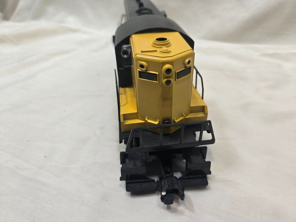 Lionel 8375 Chicago Northwestern GP 7 Diesel Engine | eBay