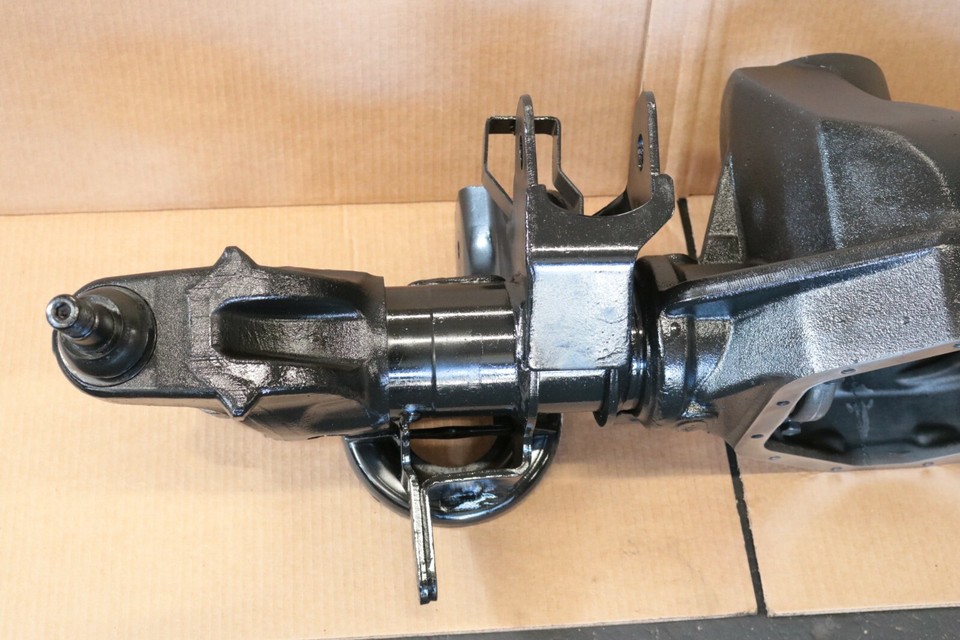 2008-2012 Ram 4500 5500 Magna Steyr 275MM Front Axle Housing High ...