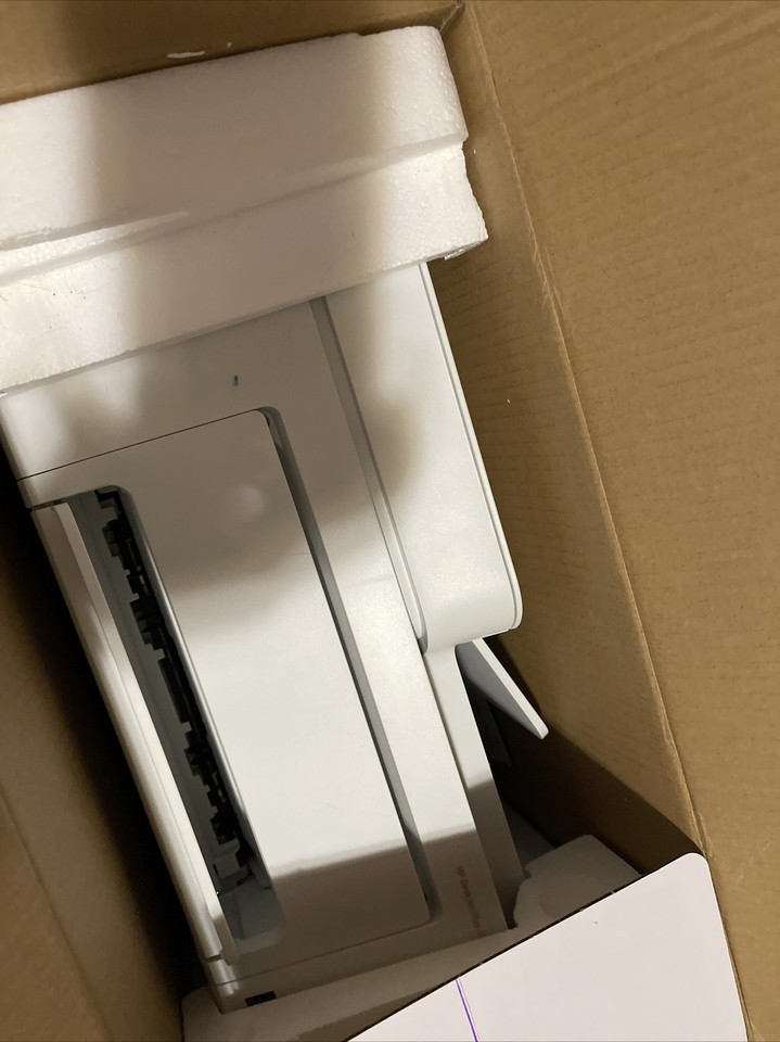 NEW HP DeskJet Plus 4140 Wireless Inkjet Printer Scan Copy Fax From ...