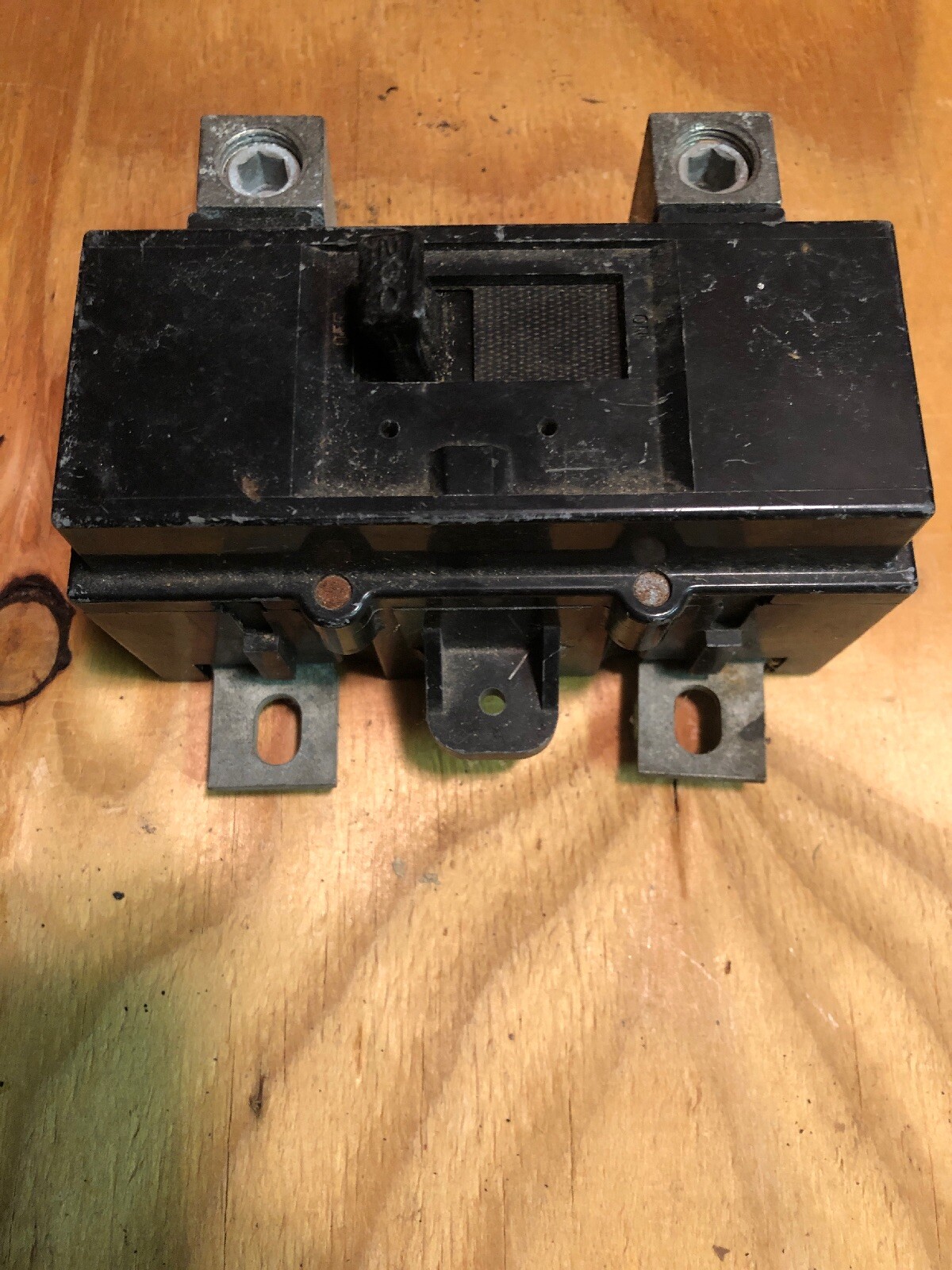 Square D QOM2 QOM200 QO Main 200 Amp Circuit Breaker Tested Clean for ...