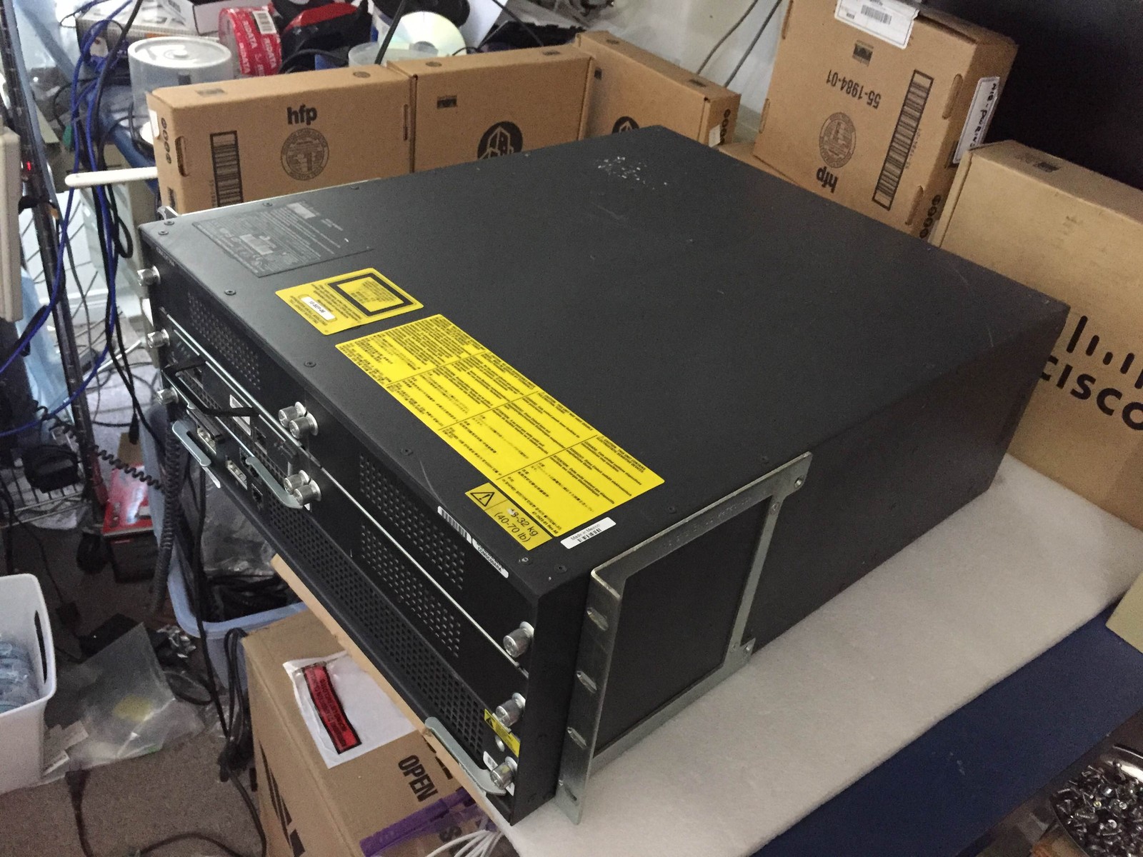 Cisco7304 with 7300-NSE-100 , 7300-CC-PA , PA-2FE-TX , 7300-P Cisco ...