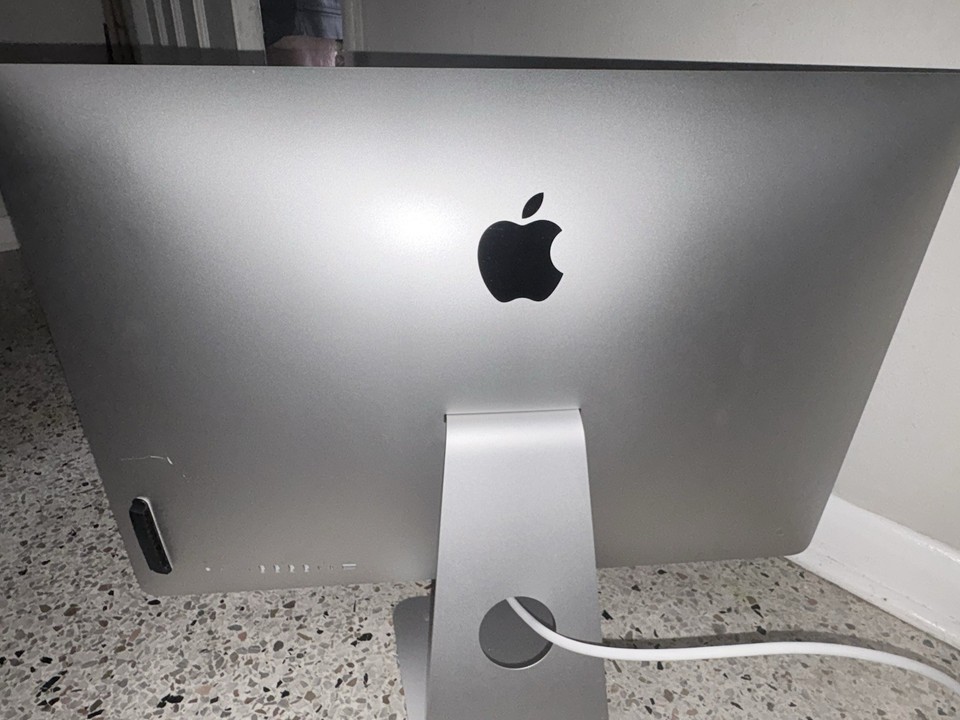 Apple iMac Retina 5K 27-inch 2020 4TB 64GB RAM Wi-Fi A2115 Excellent | eBay
