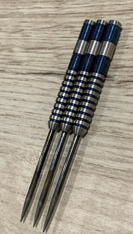 Darts Red Dragon Polaris 22g Blue And Silver 90% Tungsten | eBay UK