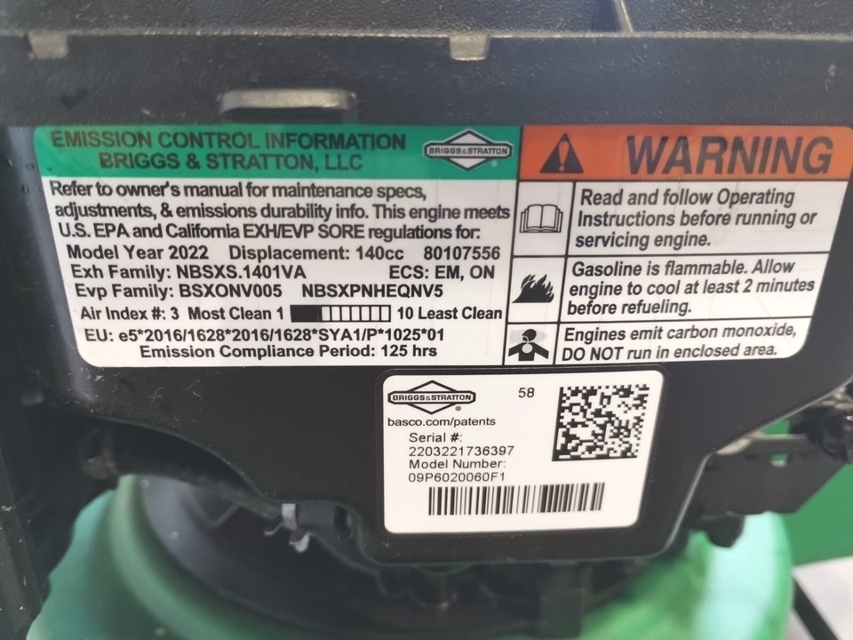 BILLY GOAT Outdoor Litter Vacuum:Shaft,Briggs+Stratton28 gal Bag Volume ...