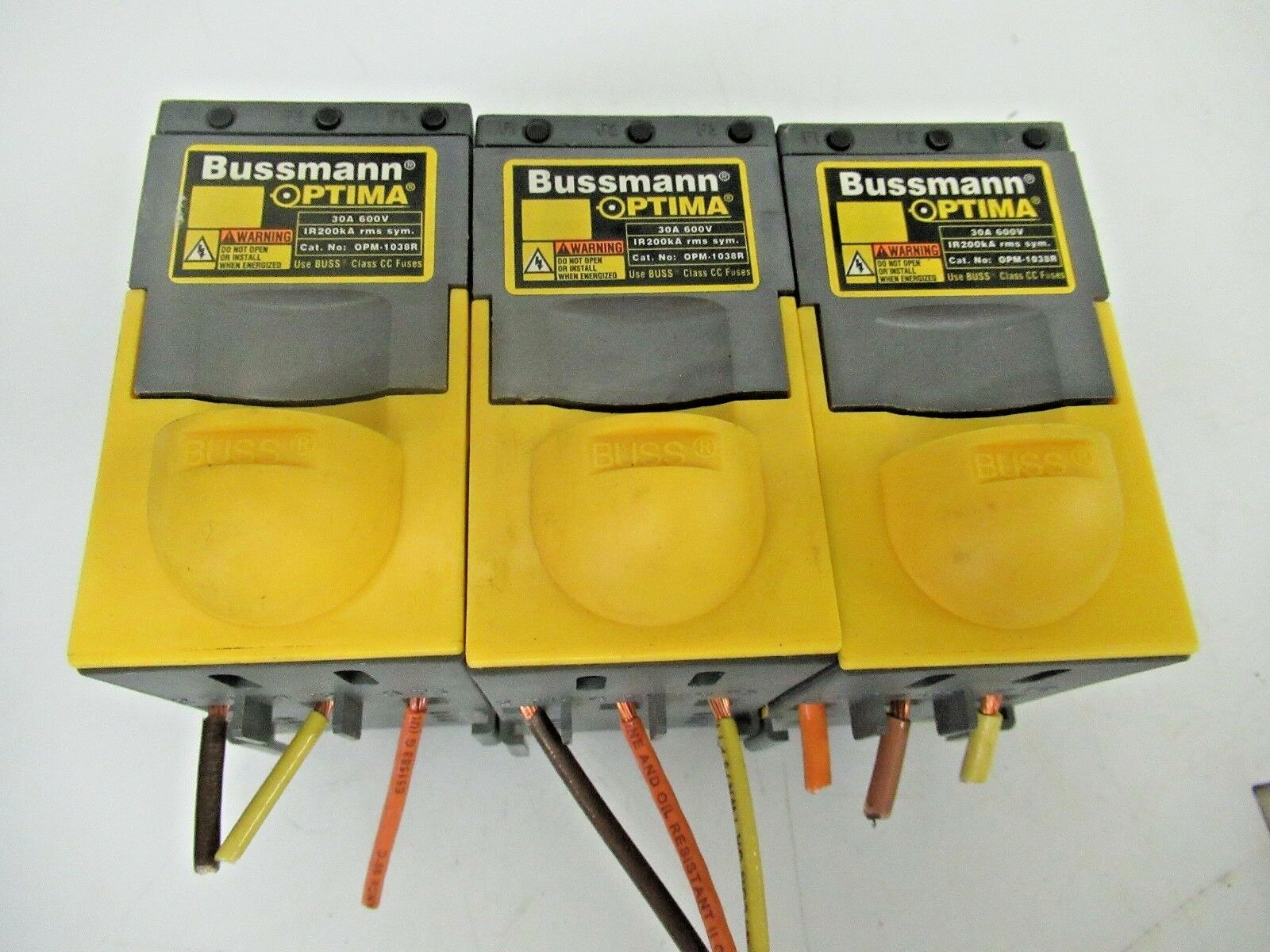 BUSSMANN OPTIMA LOT OF 3 FUSE HOLDERS 30A 600V OPM-1038R | eBay