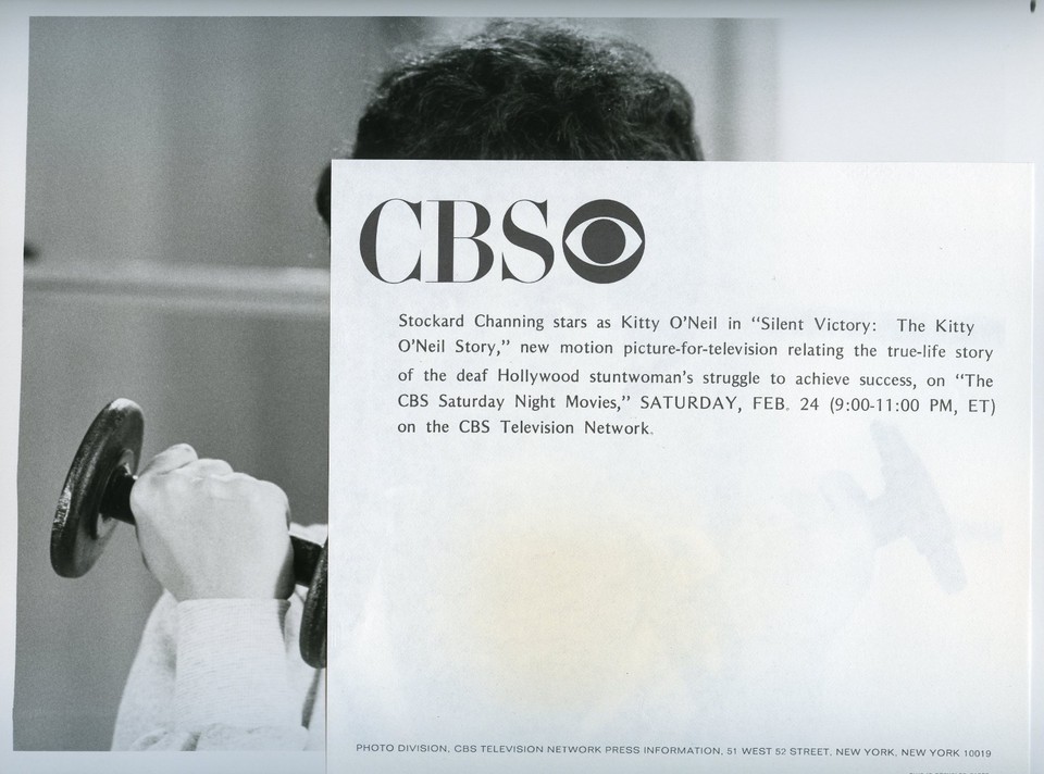 SILENT VICTORY: THE KITTY O'NEIL STORY 7x9 b/w Press Photo / Stockard ...