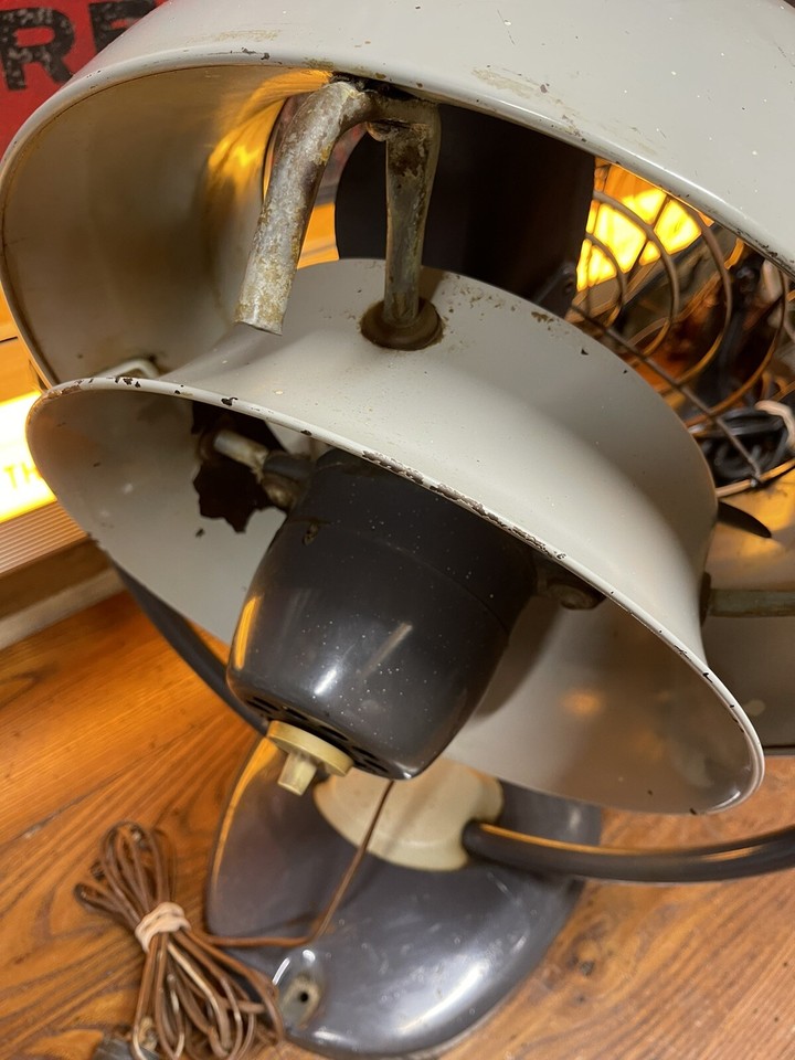 Vintage Vornado Electric Fan 38C3-1 Retro Mid Century Industrial Works ...