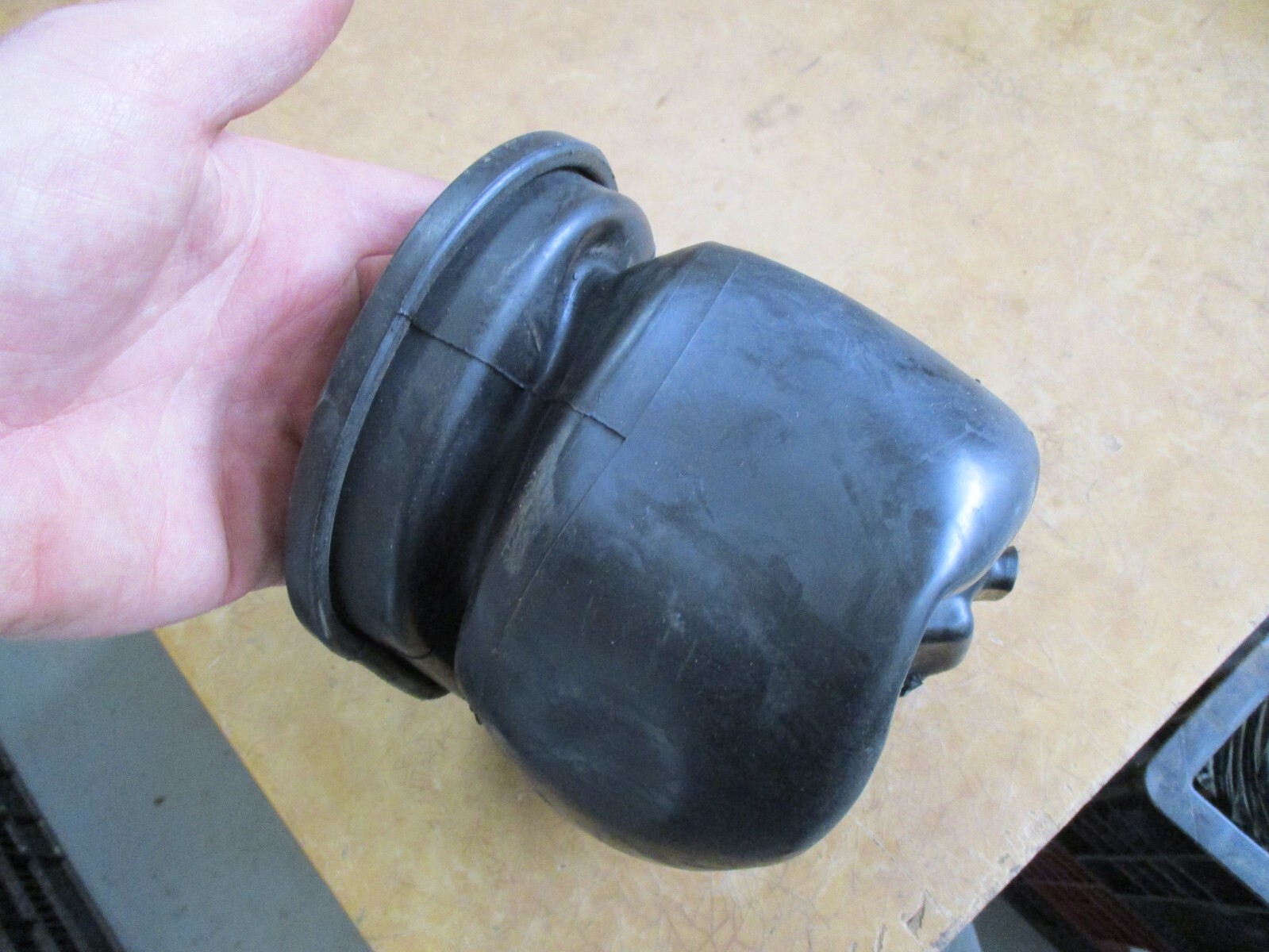 HOLDEN AUSSIE 4 SPEED GEARBOX SHIFTER BOOT COVER COMMODORE VB VC VH VK VL SS HDT | eBay