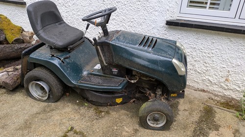 Hayter Heritage 13/30 Ride-On Lawn Mower with Basket. | eBay UK