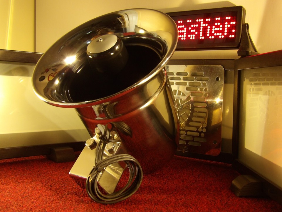 FEDERAL SIGNAL CHROME CP100 SIREN SPEAKER W/CLAMP-ON VISIBAR MODEL 11 ...