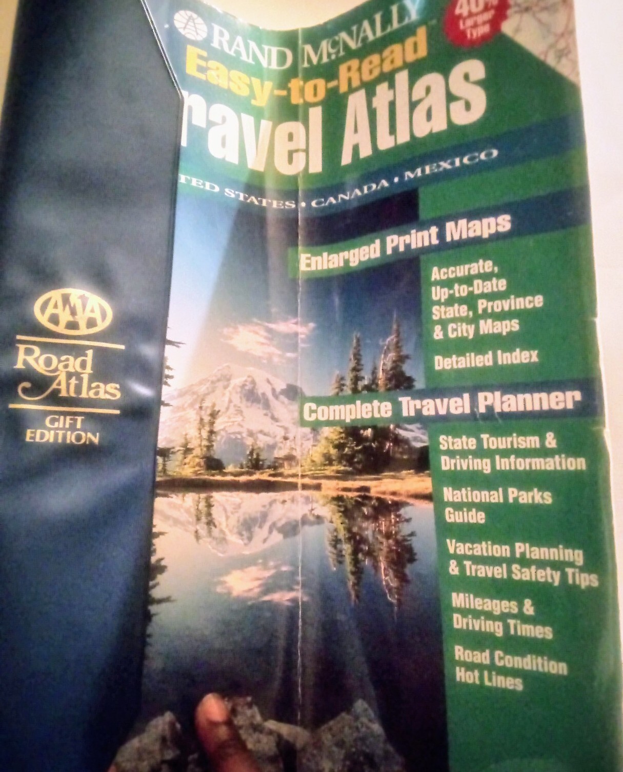 Vintage AAA Road Atlas Rand McNally Easy-To-Read Gift Edition USA,Canda ...