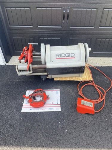 RIDGID 1224 PIPE THREADING MACHINE 1/2” Thru 4” Capabilities Self ...