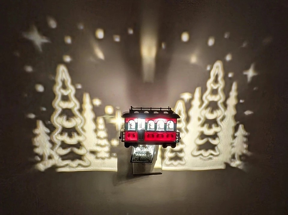 *NEW* Bath & Body Works REINDEER Train Trolley PROJECTOR Wallflowers ...