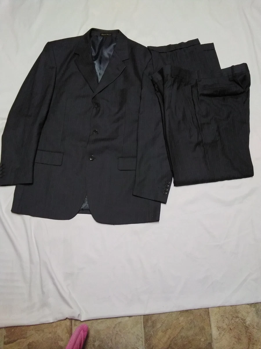 Richard Harris Clothes