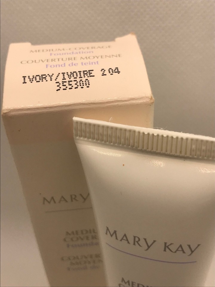 Mary Kay Medium Coverage Foundation in Ivory 204. Boxed! (2nd Listing) | eBay